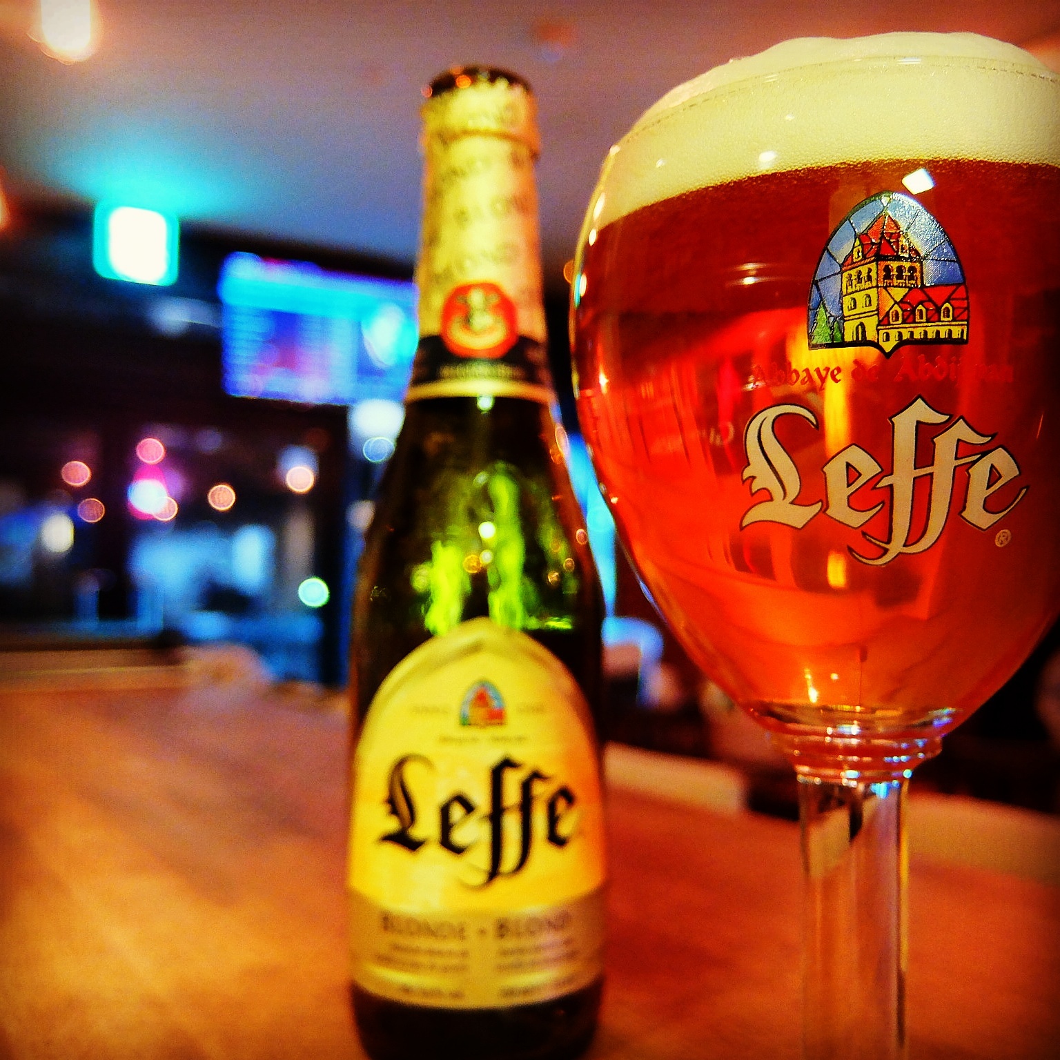 レフ・ブロンド | WORLD BEER&DINING MIHAMA BASE