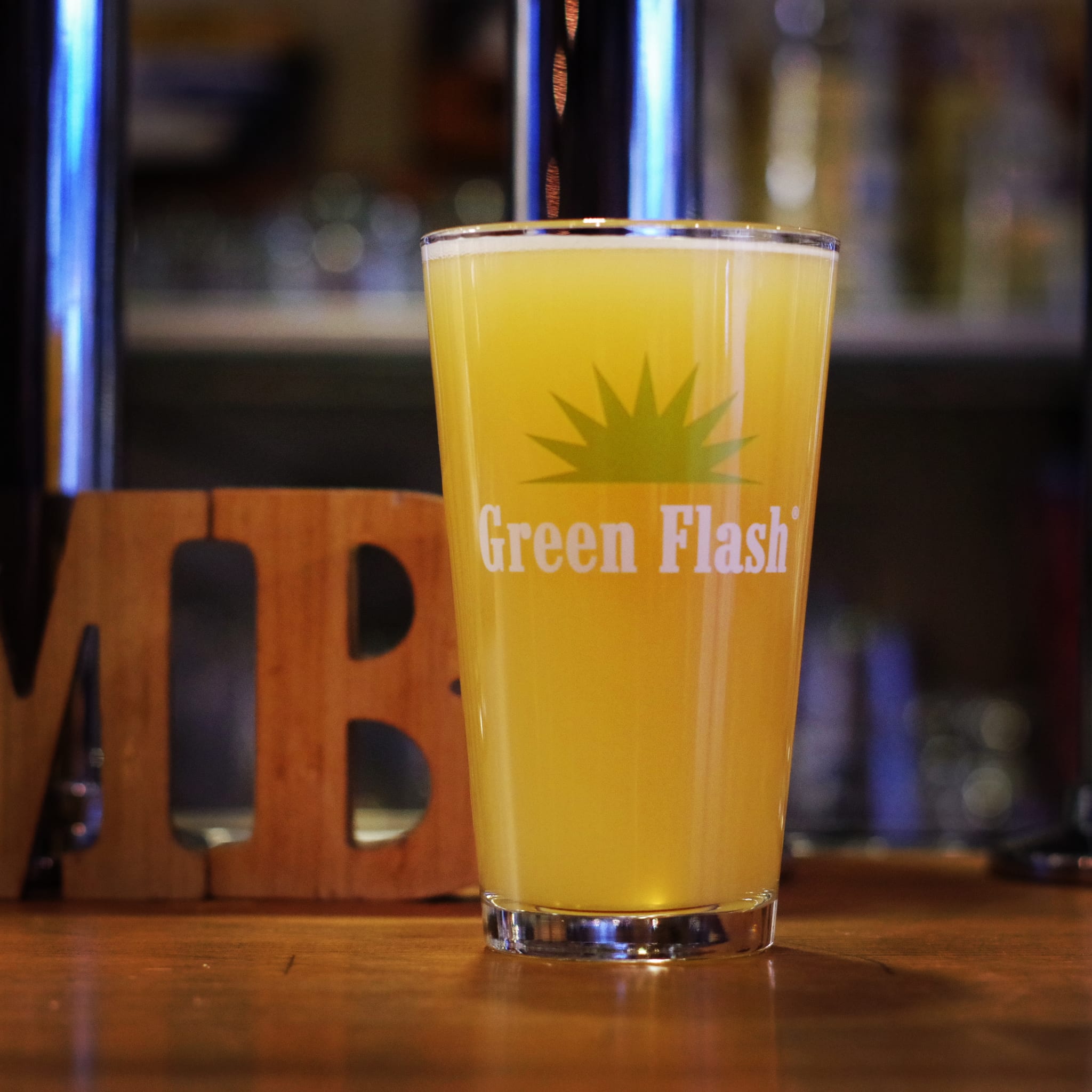 【稲毛海岸】Green Flash Hazy West Coast IPA開栓！明日も営業します！！ | WORLD BEER&DINING ...