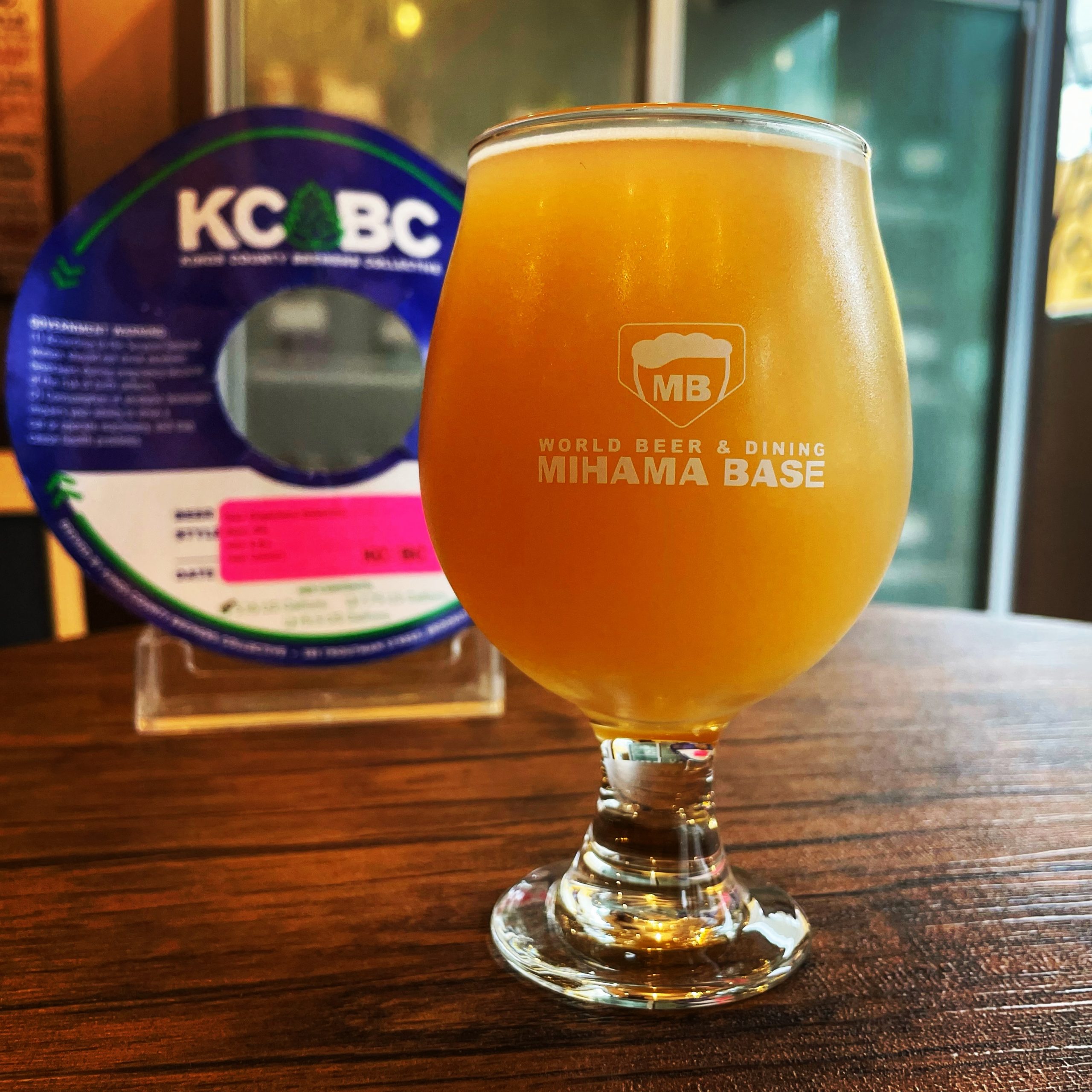 【幕張】KCBC Superhero Sidekicksと伊勢角屋麦酒 ねこにひき開栓！ | WORLD BEER&DINING MIHAMA ...