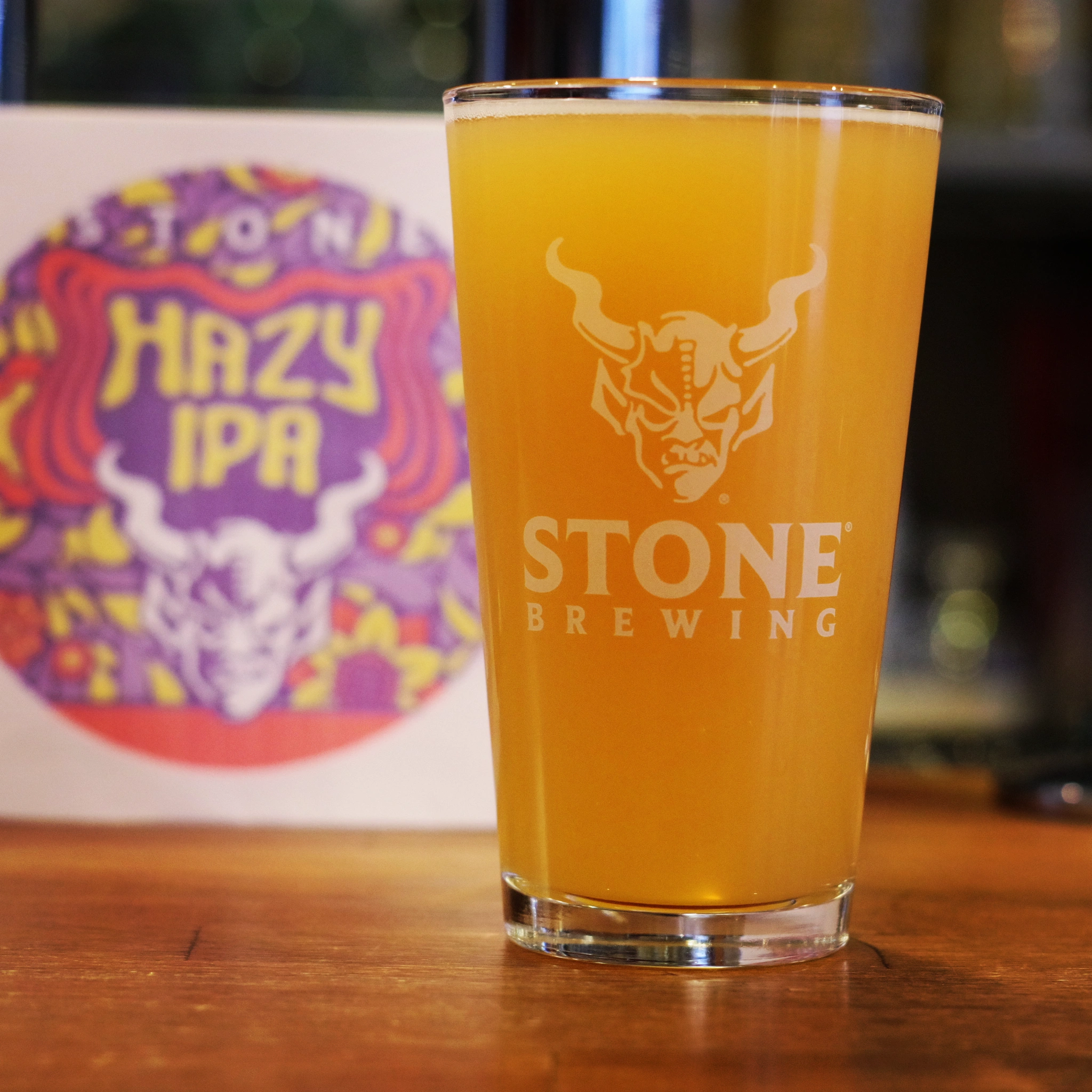 【稲毛海岸】Harland Hazy IPAとSTONE Hazy IPA開栓！！ | WORLD BEER&DINING MIHAMA BASE